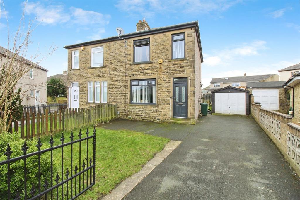 Kenley Mount, Bradford BD6 3 bed semi-detached house for sale - £190,000