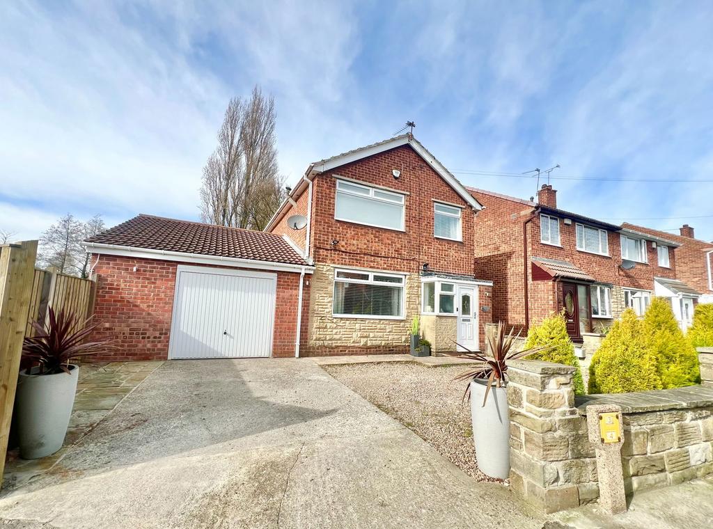 Park Close, Staincross, S75 6BY 3 bed detached house for sale - £285,000
