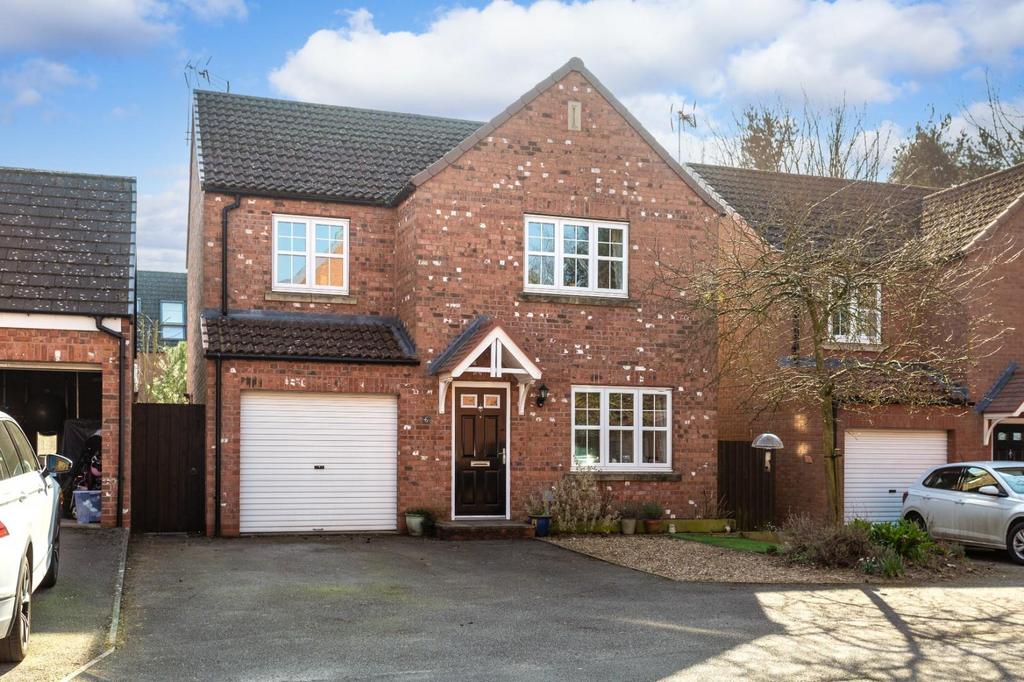 Easingwold, York 4 bed detached house for sale - £425,000