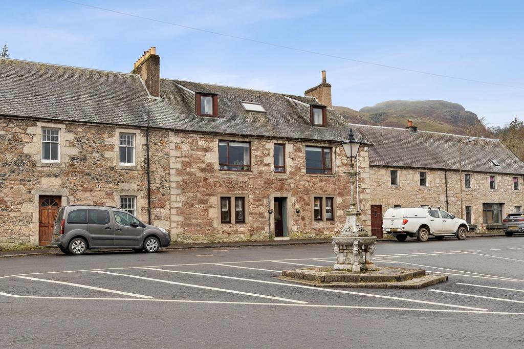 Main Street, Fintry, G63 2 bed apartment - £155,000