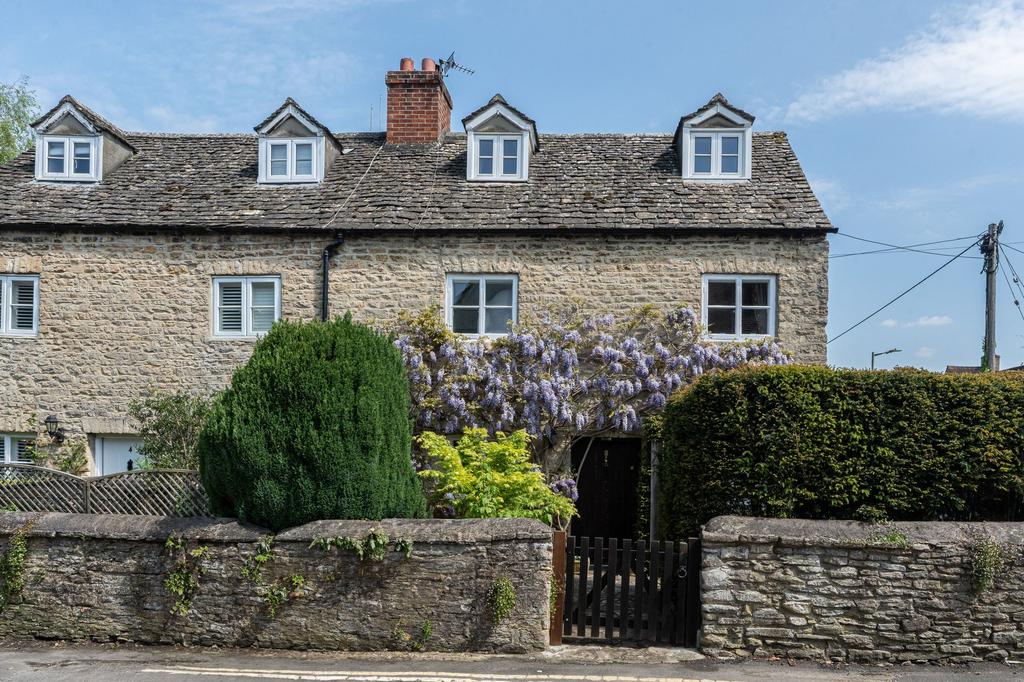 Union Street, Woodstock, OX20 3 bed cottage for sale - £650,000