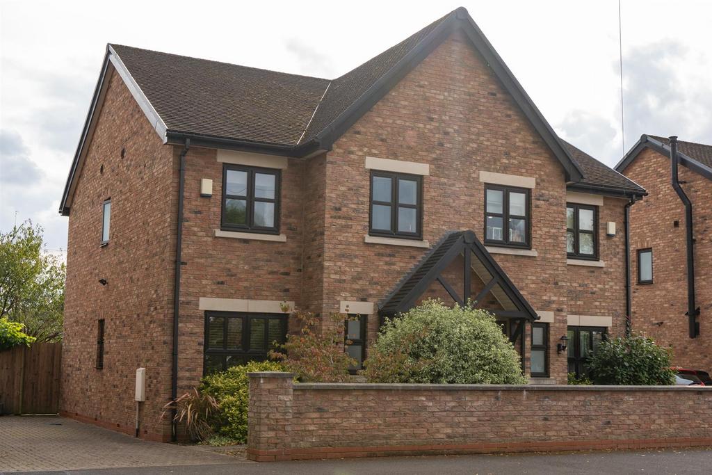 Brantingham Road, Chorlton 3 bed semi-detached house for sale - £425,000
