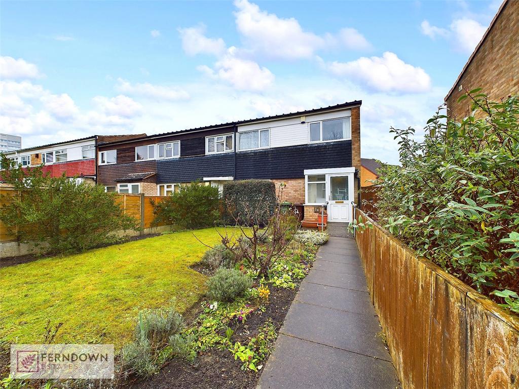 Waterson Croft, Chelmsley Wood... 3 bed end of terrace house - £150,000