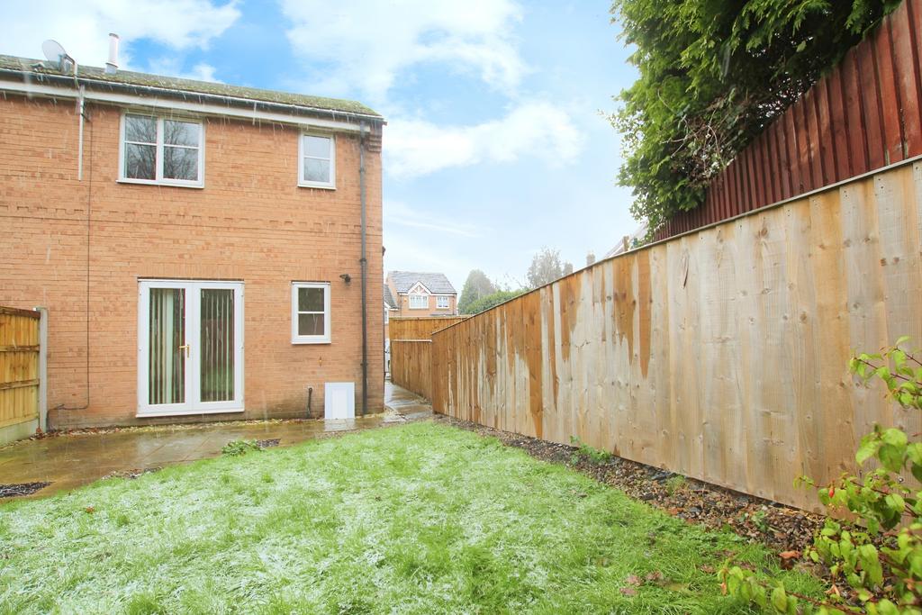 Millbeck Approach, Morley, LS27 1 bed terraced house for sale - £145,000