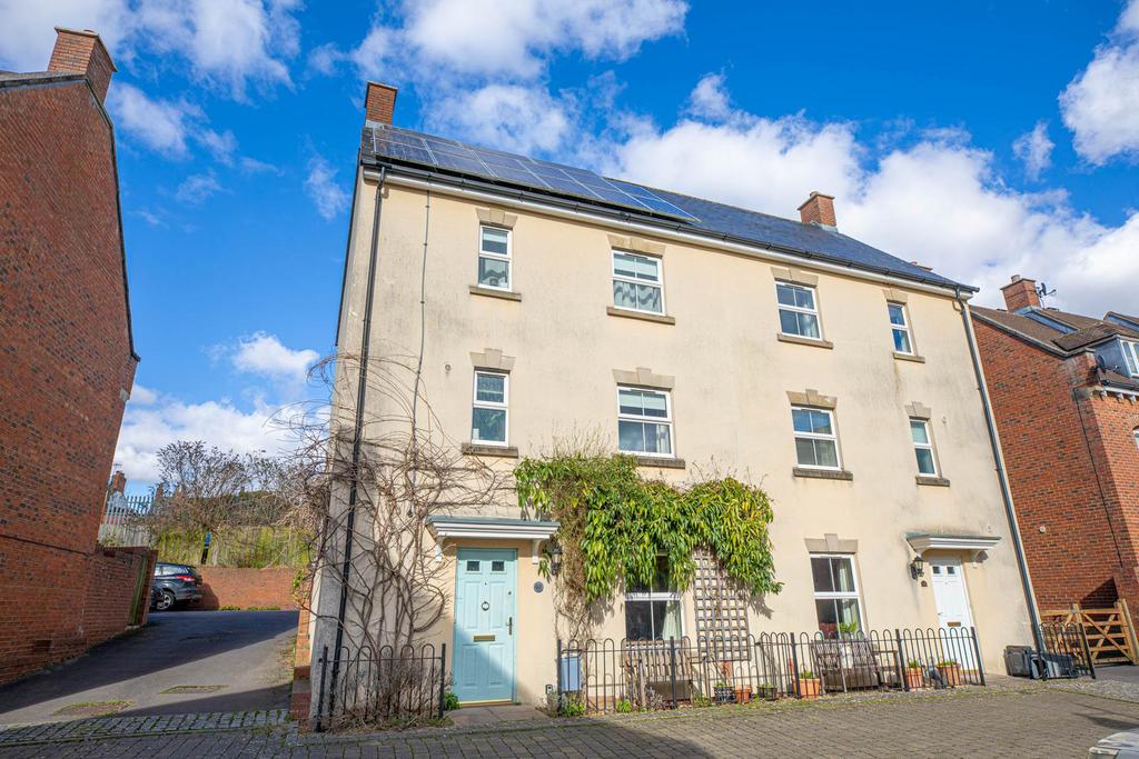 Home Orchard, Ebley, Stroud 5 bed semi-detached house for sale - £425,000