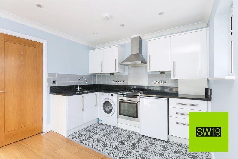 22a Marlborough Road, London SW19 1 bed flat - £1,500 pcm (£346 pw)