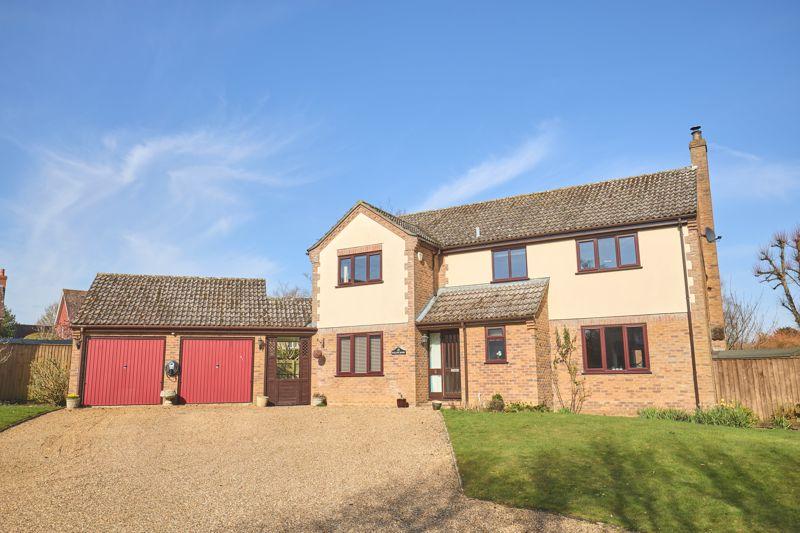 Draycott Rise, Palgrave IP22 4 bed detached house for sale - £575,000