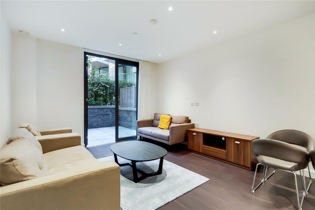Meranti House, 84 Alie Street... 2 bed apartment - £3,750 pcm (£865 pw)