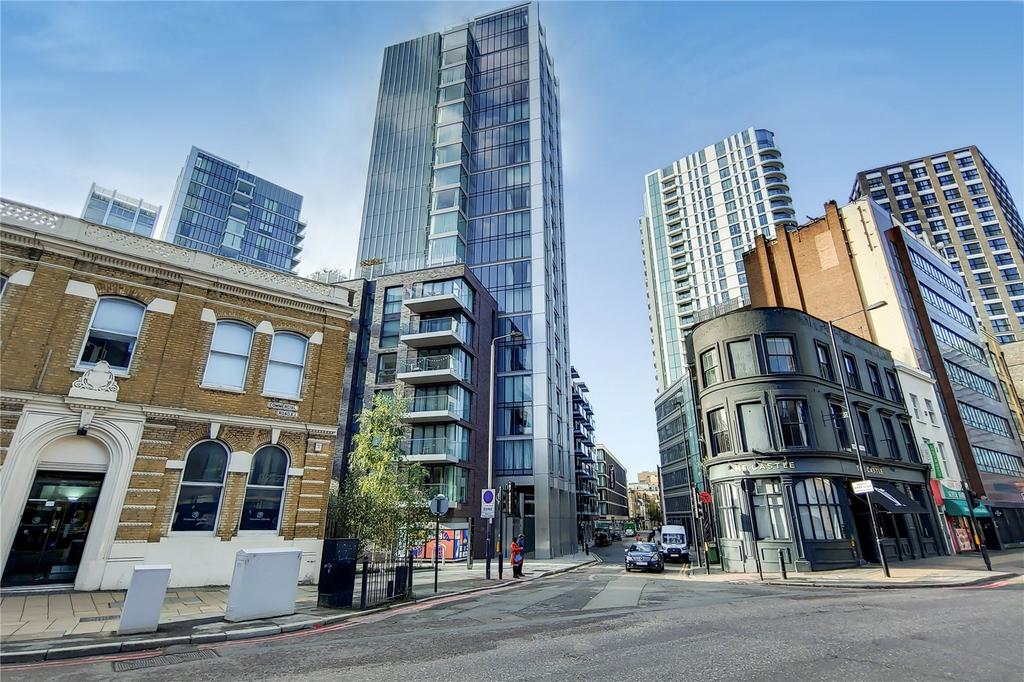 Meranti House, 84 Alie Street... 2 bed apartment - £3,750 pcm (£865 pw)