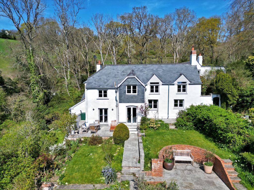 Whitestone, Exeter, Devon, EX4 5 bed farm house for sale - £1,350,000