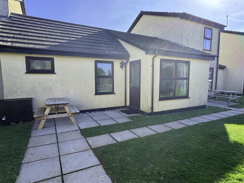 Perran View Holiday Park, Higher... 3 bed bungalow for sale - £135,000