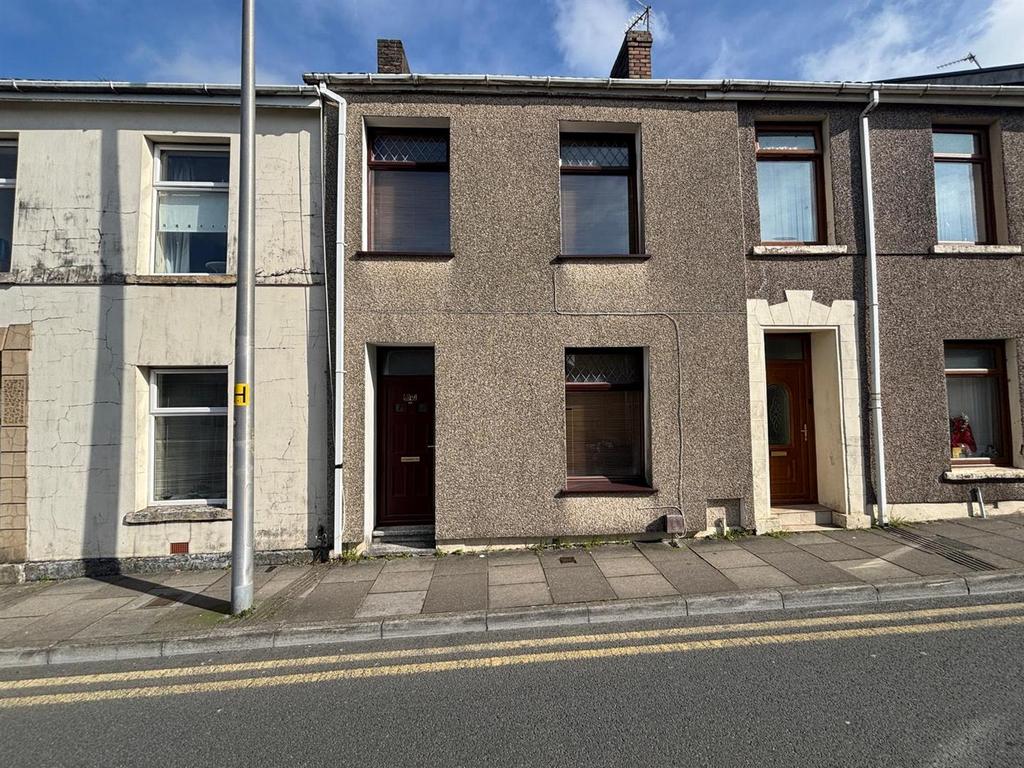 Pottery Street, Llanelli 3 bed terraced house - £145,000