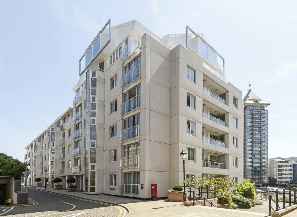 King's Quay, London SW10 2 bed flat - £3,748 pcm (£865 pw)