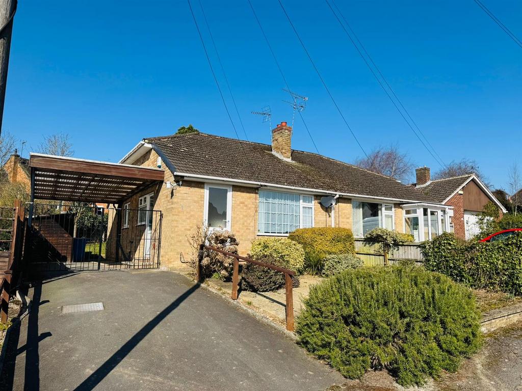Rydal Close, Derby DE22 2 bed semi-detached bungalow - £850 pcm (£196 pw)