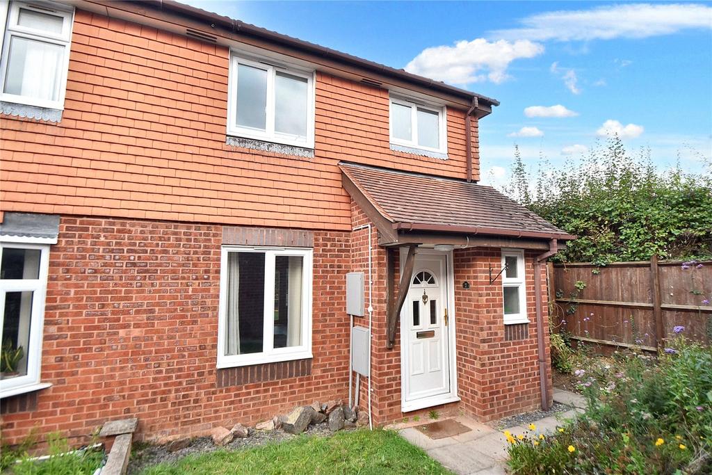 Hill Wood Close, Worcester WR4 3 bed semi-detached house - £1,200 pcm ...