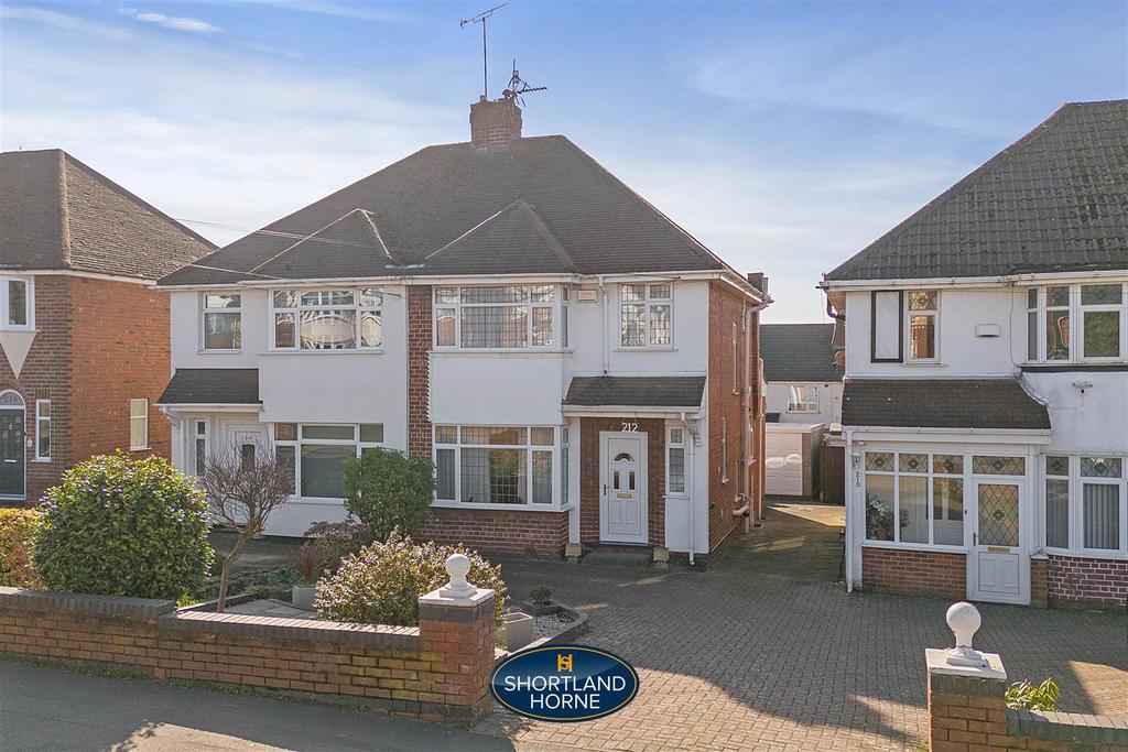 Daventry Road, Coventry CV3 3 bed semi-detached house - £309,950