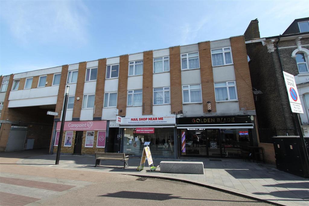 Passey Place, London SE9 2 bed maisonette - £220,000