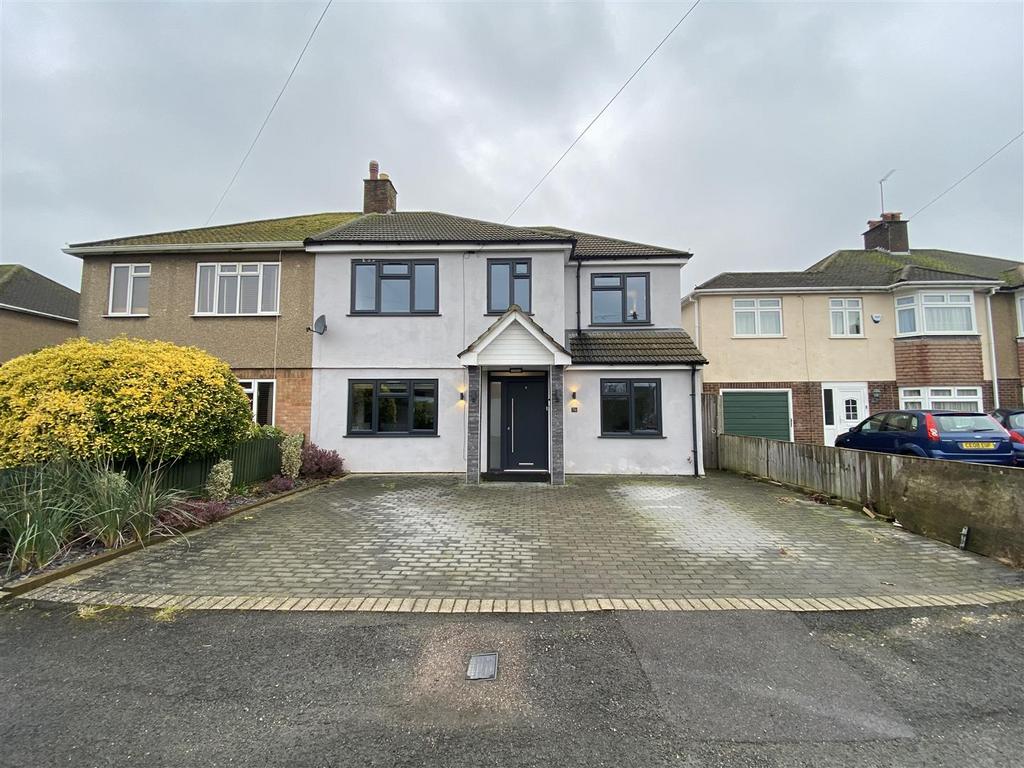 Denham Way, Denham 4 bed semi-detached house - £2,950 pcm (£681 pw)