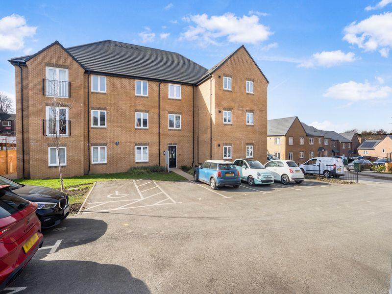 Leeds LS7 2 bed apartment to rent - £1,100 pcm (£254 pw)
