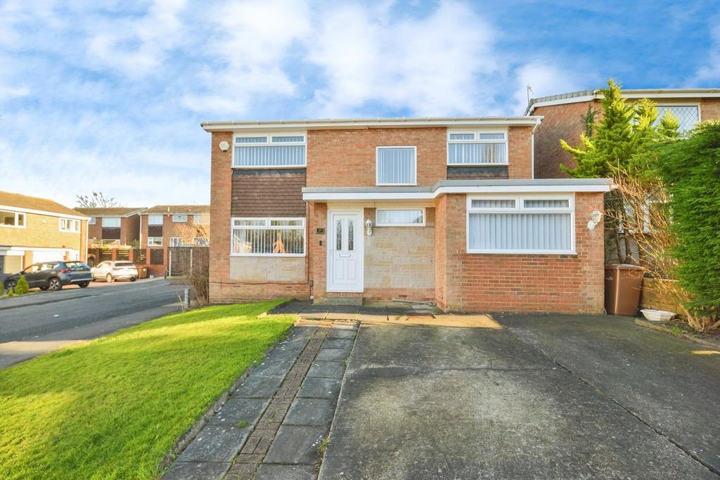 Sandling Court, Middlesbrough TS7 4 bed detached house - £215,000