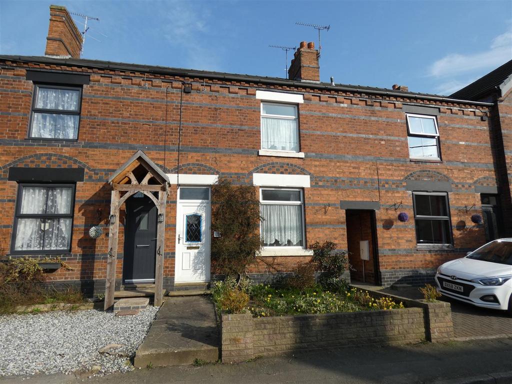 Henry Street, Haslington, Crewe 2 bed terraced house for sale - £174,000