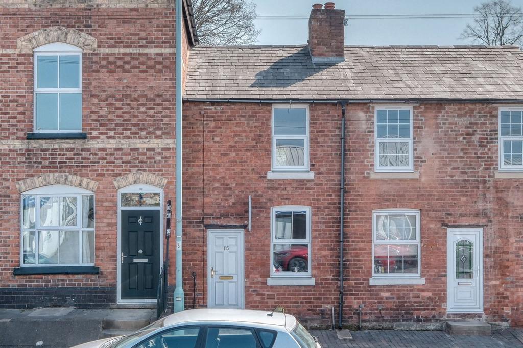 Worcester Road, Bromsgrove, B61 1 bed terraced house - £179,995
