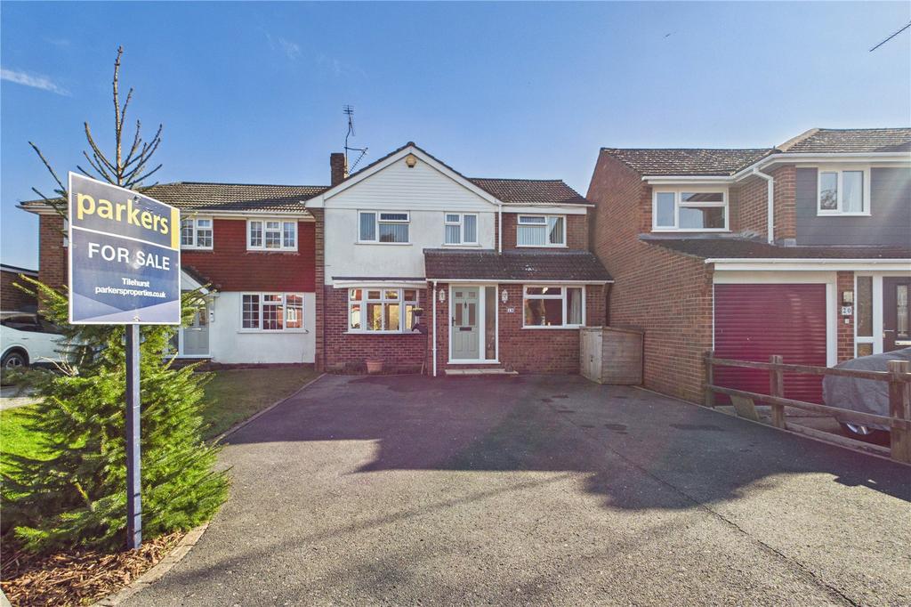Old Farm Crescent, Tilehurst... 3 bed semi-detached house for sale - £ ...