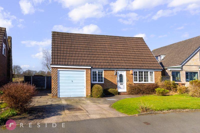 Marland Fold, Rochdale OL11 3 bed detached house for sale - £350,000
