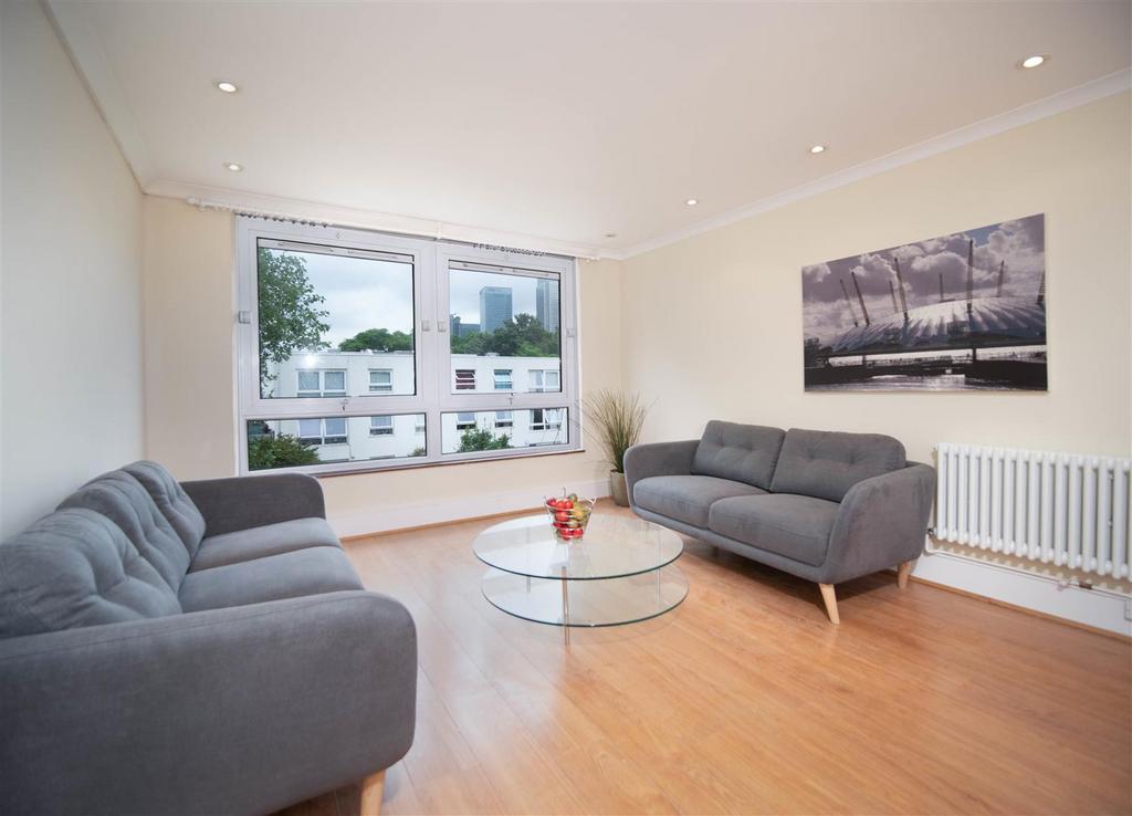 Barleycorn Way, London E14 3 bed apartment - £2,750 pcm (£635 pw)