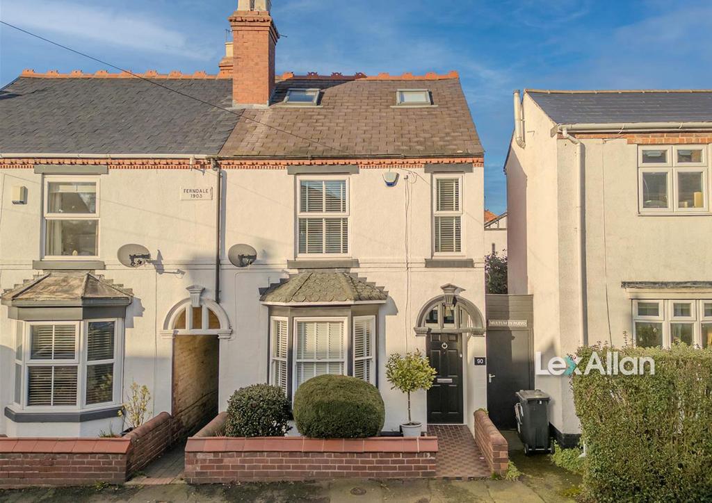 Brook Street, Stourbridge 4 bed semi-detached house - £425,000