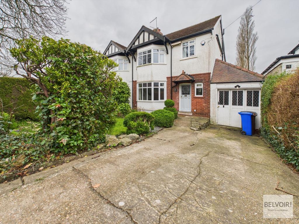 Knowle Lane, Sheffield, S11 4 bed semi-detached house - £1,900 pcm (£ ...