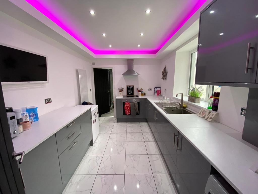 Roman Road, Banwen, Neath, Neath Port... 3 bed terraced house for sale ...