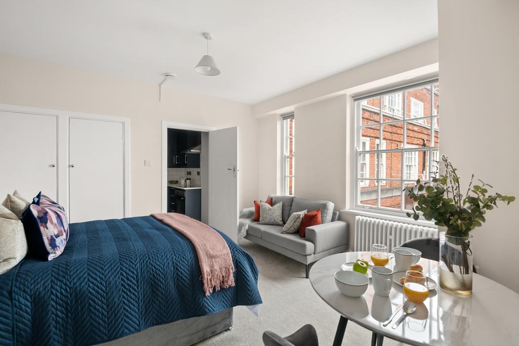 at London, Nelson House, Dolphin... Studio - £2,213 pcm (£511 pw)