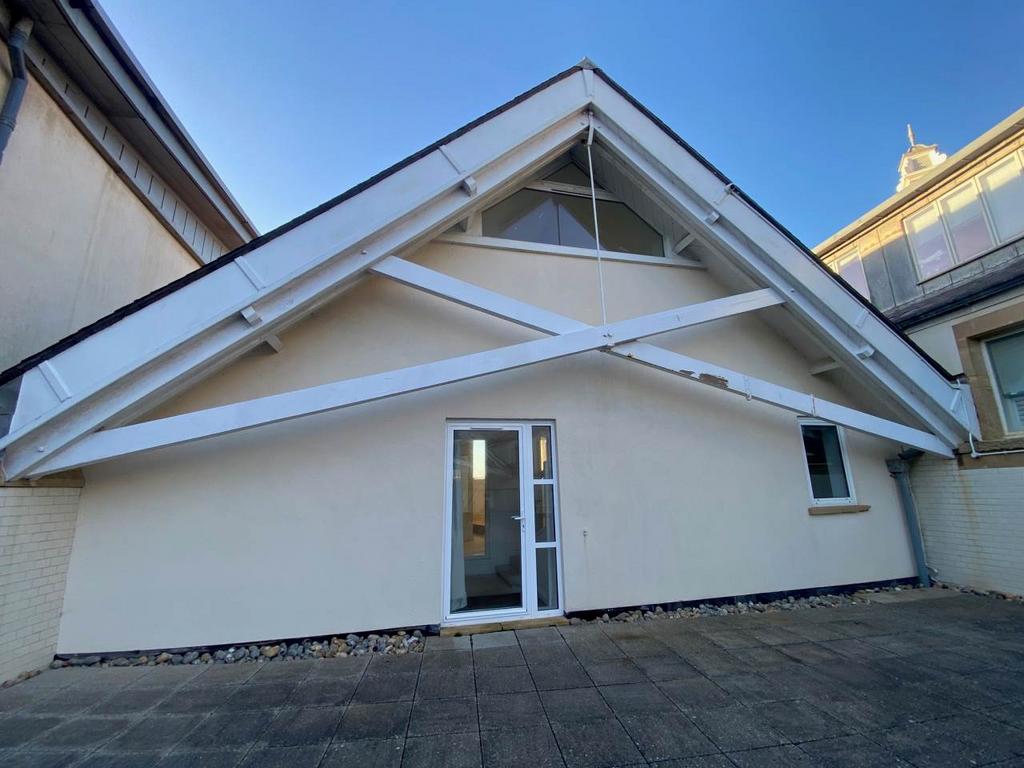 Knightstone Baths, Knightstone... 2 bed flat to rent - £1,100 pcm (£254 pw)
