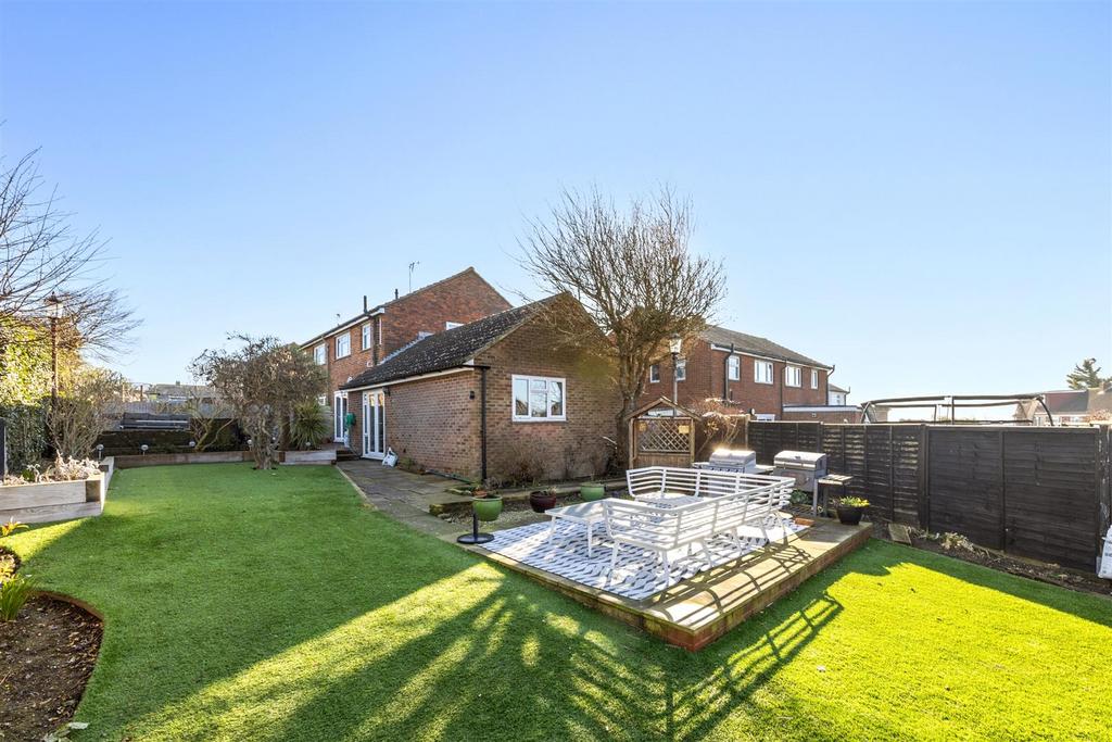 Whitelot Close, Southwick, Brighton 5 bed semi-detached house for sale ...