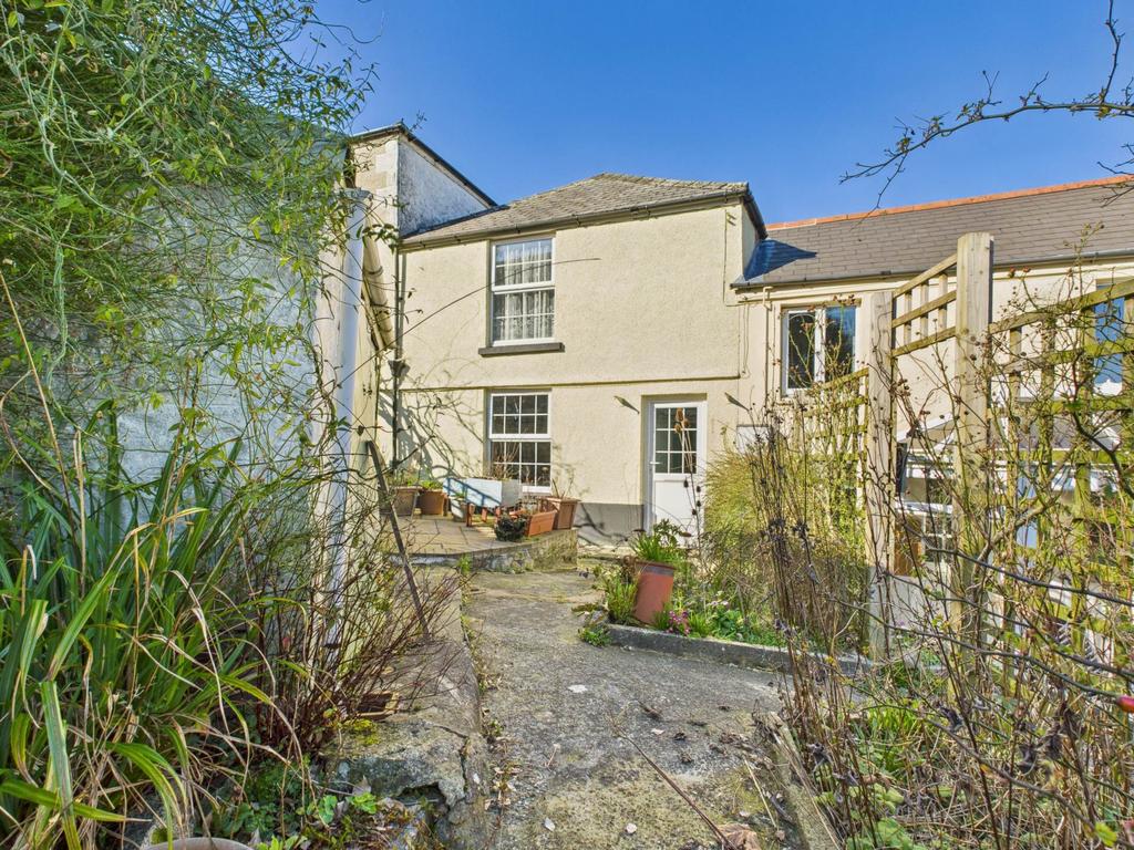 Gunnislake 2 bed house - £115,000