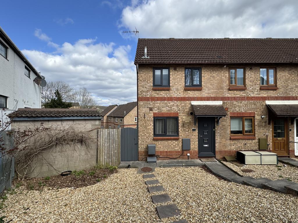 Bryn Amlwg, North Cornelly CF33 2 bed end of terrace house - £165,000