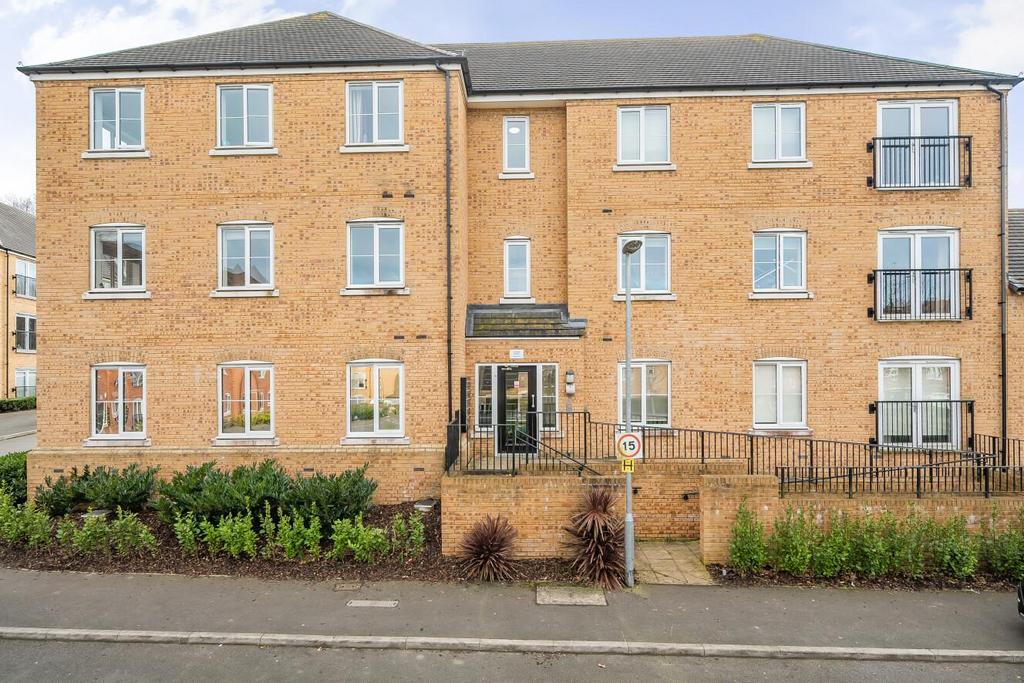 Ravens Dene, Chislehurst, Kent, BR7 2 bed flat for sale - £350,000