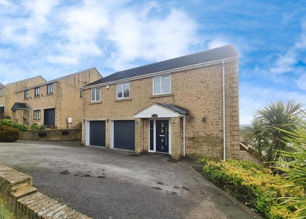 Hill Terrace, Billy Row, Crook 4 bed detached house - £280,000