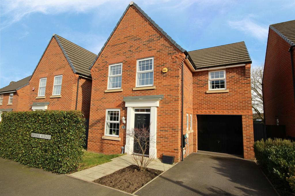Brooke Avenue, Winnington, CW8 3 bed detached house - £290,000