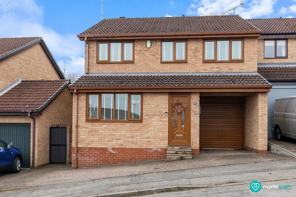 Thorpefield Close, Thorpe Hesley, S61... 4 bed detached house for sale ...