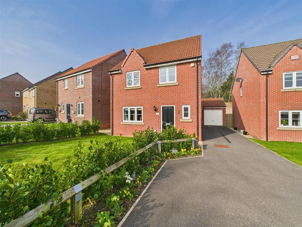Woodmansey Garth, Driffield, YO25 5GF 4 bed detached house for sale - £ ...