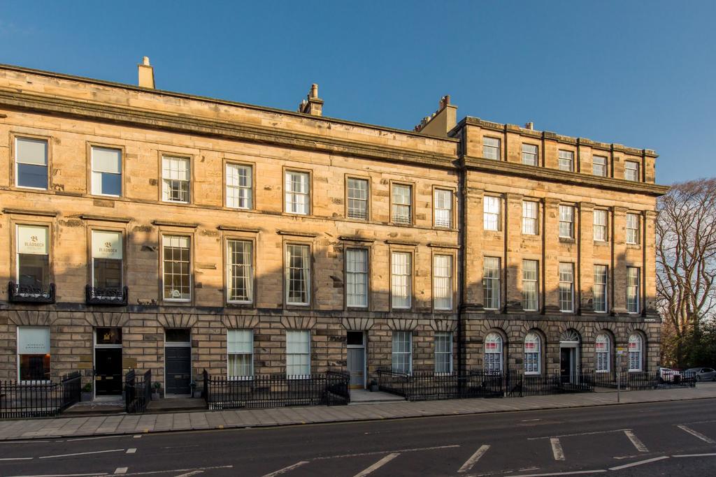 Albyn Place, New Town, Edinburgh... 2 bed apartment for sale - £440,000