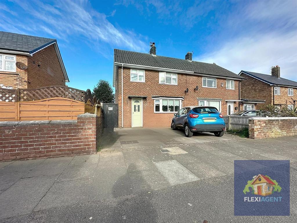Orchard Lane, Ainsdale, Southport PR8 3 bed semi-detached house - £195,000