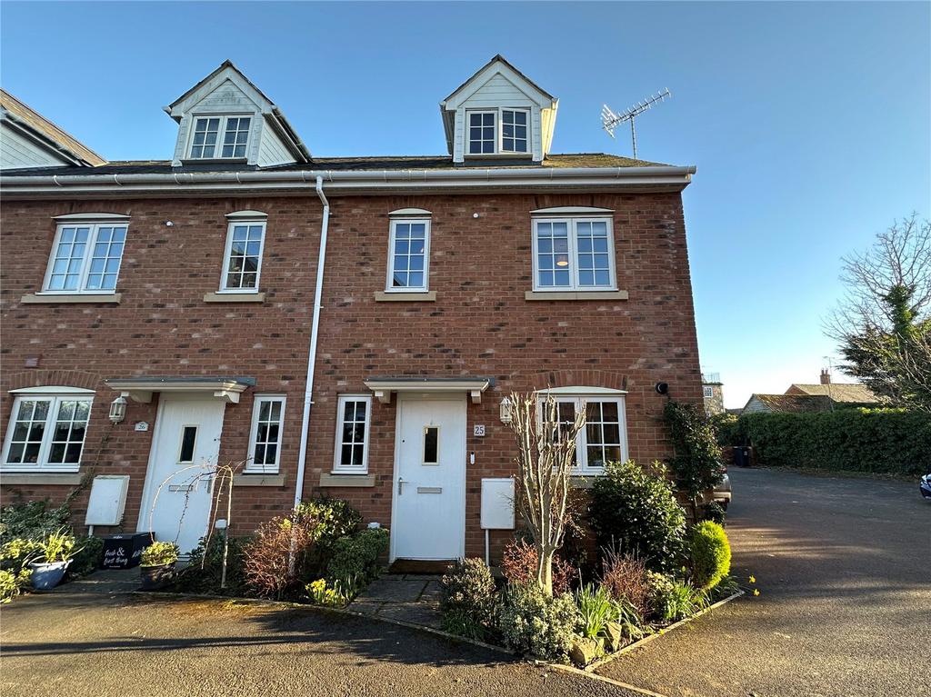 The Spa, Holt, BA14 3 bed end of terrace house - £1,550 pcm (£358 pw)