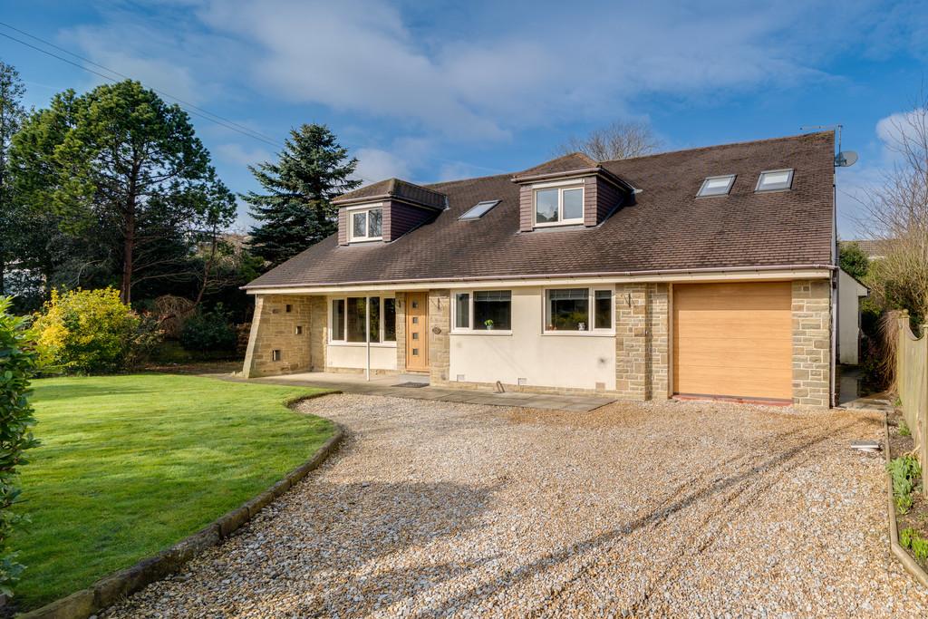 Upper Batley Low Lane, Upper Batley 5 bed detached house for sale - £ ...