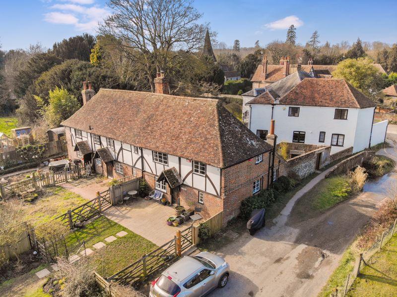 Keepers Hill, Canterbury CT4 2 bed character property for sale - £430,000