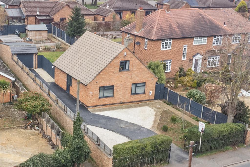 Finedon Road, Burton Latimer, NN15 4 bed detached house for sale - £365,000
