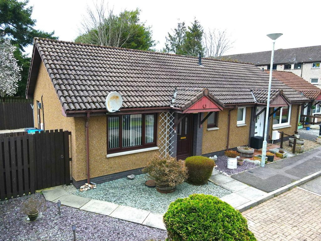 3 Springfield Court, Inverness, IV3 5SY 1 bed semi-detached bungalow ...