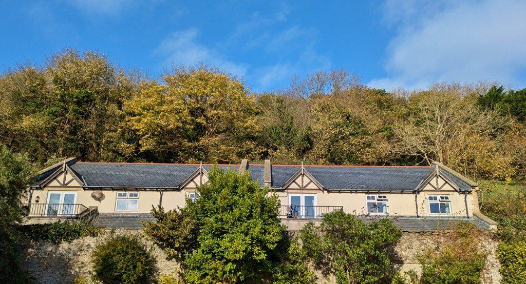 The Cleave, Lynton 2 bed apartment for sale - £200,000